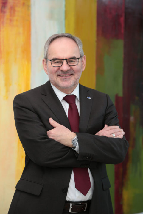 Der Autor – Manfred Casper